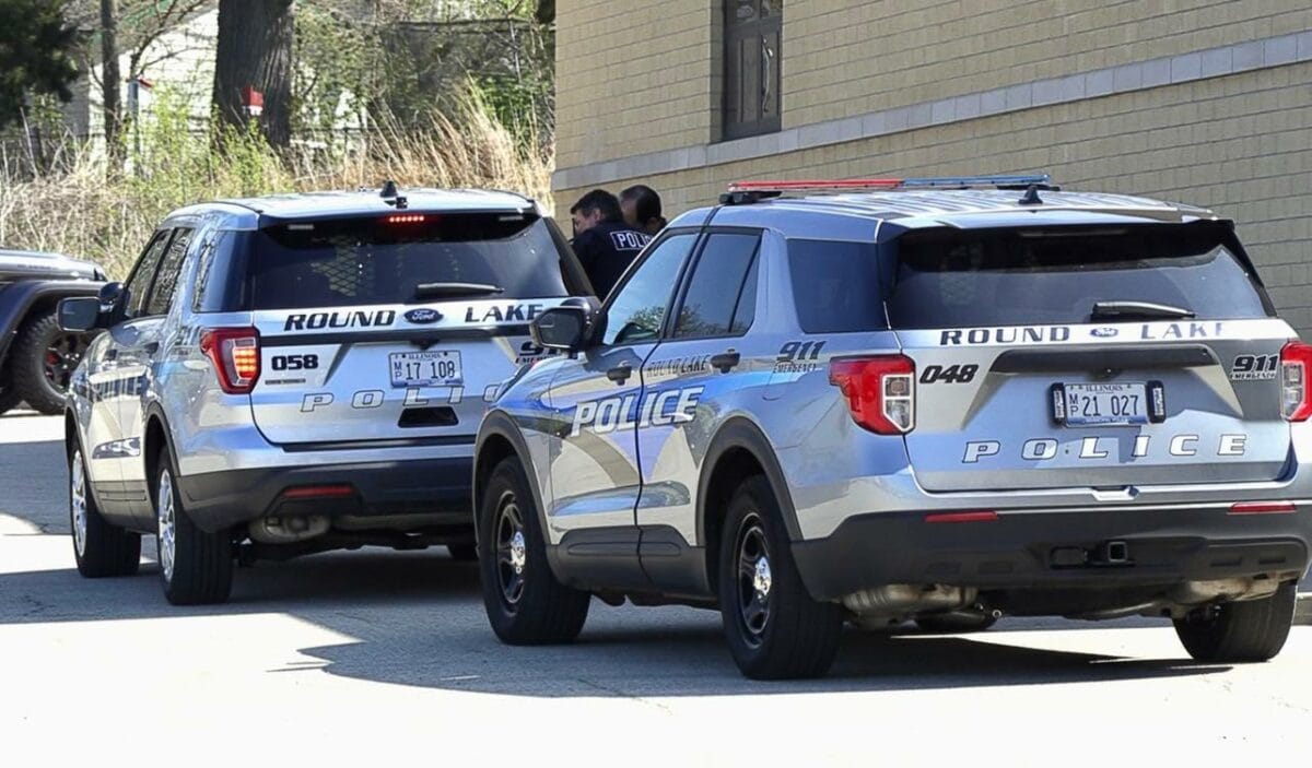 Warrant issued for burglary suspect who hit police car, second vehicle ...