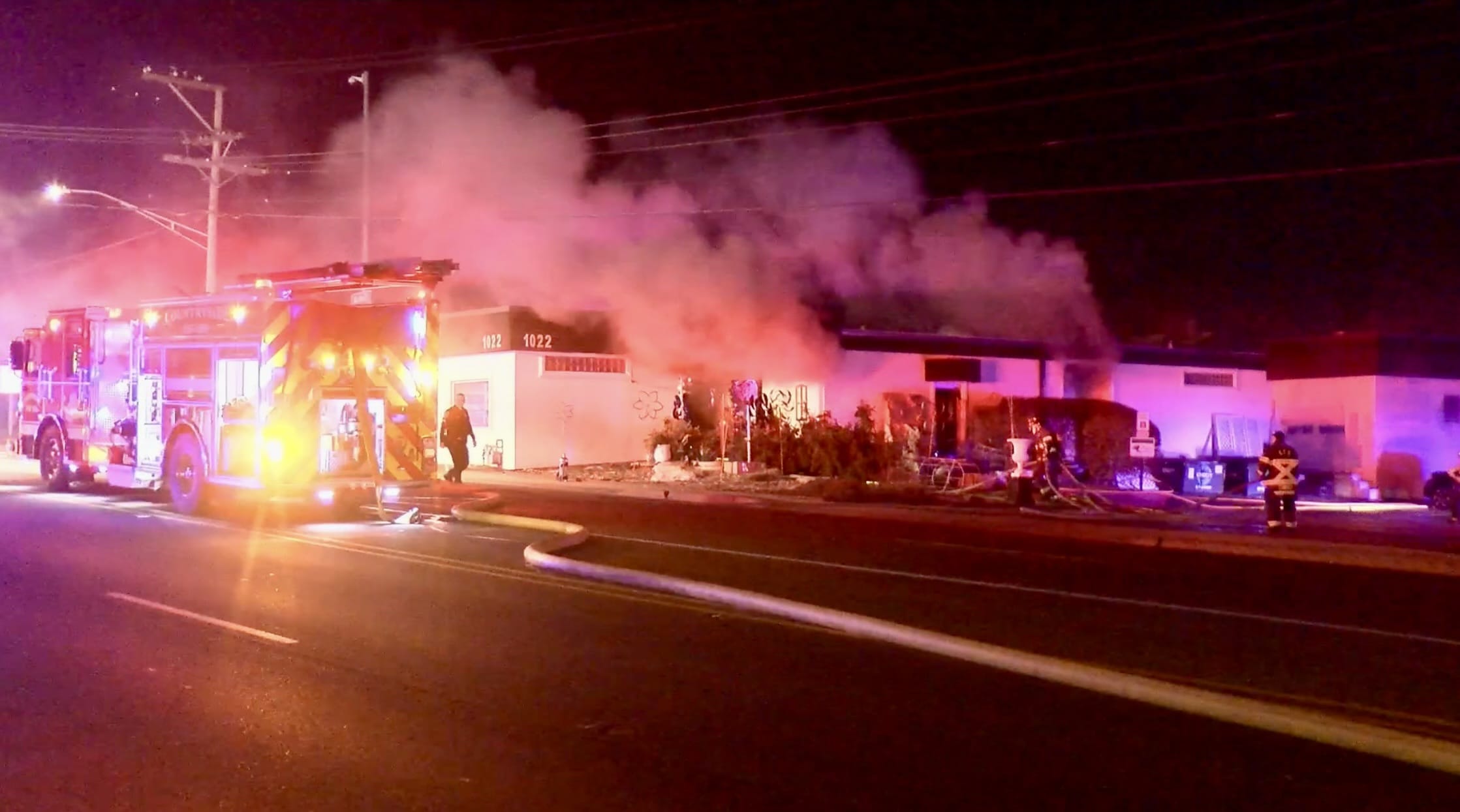 Extra-alarm fire damages floral shop, shuts down Milwaukee Avenue in ...