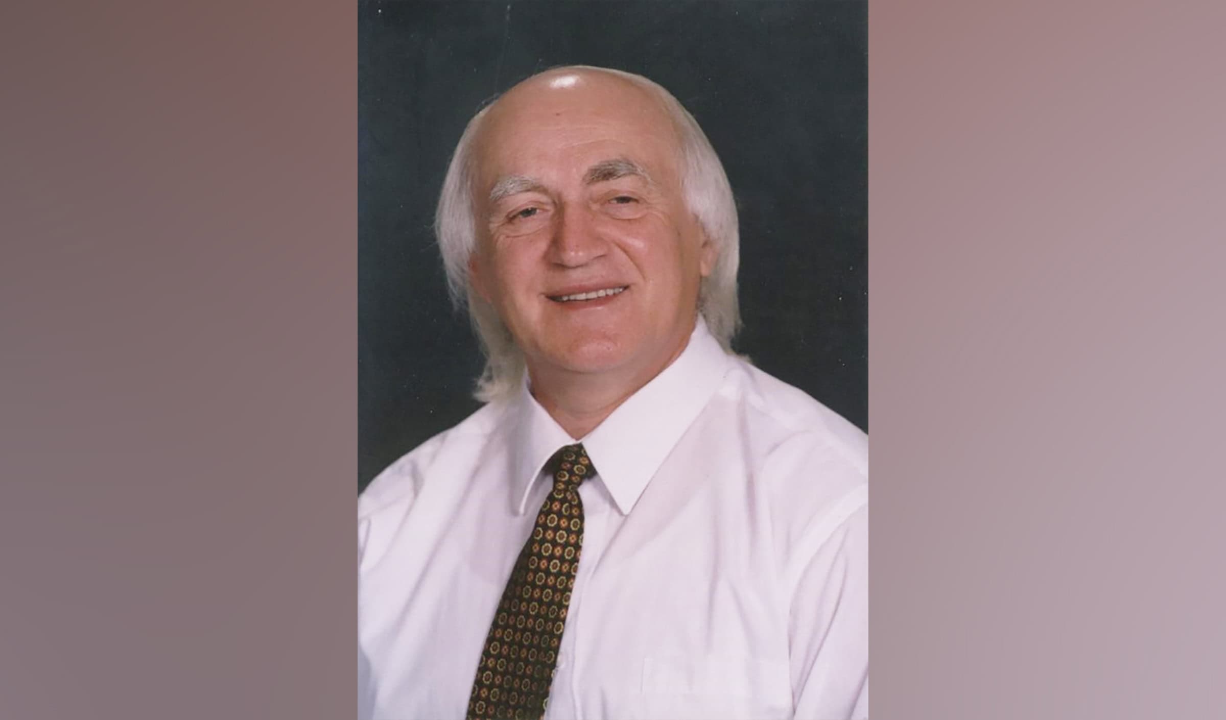 'Tragic mishap': Owner of Buffalo Grove dance school identified as man ...