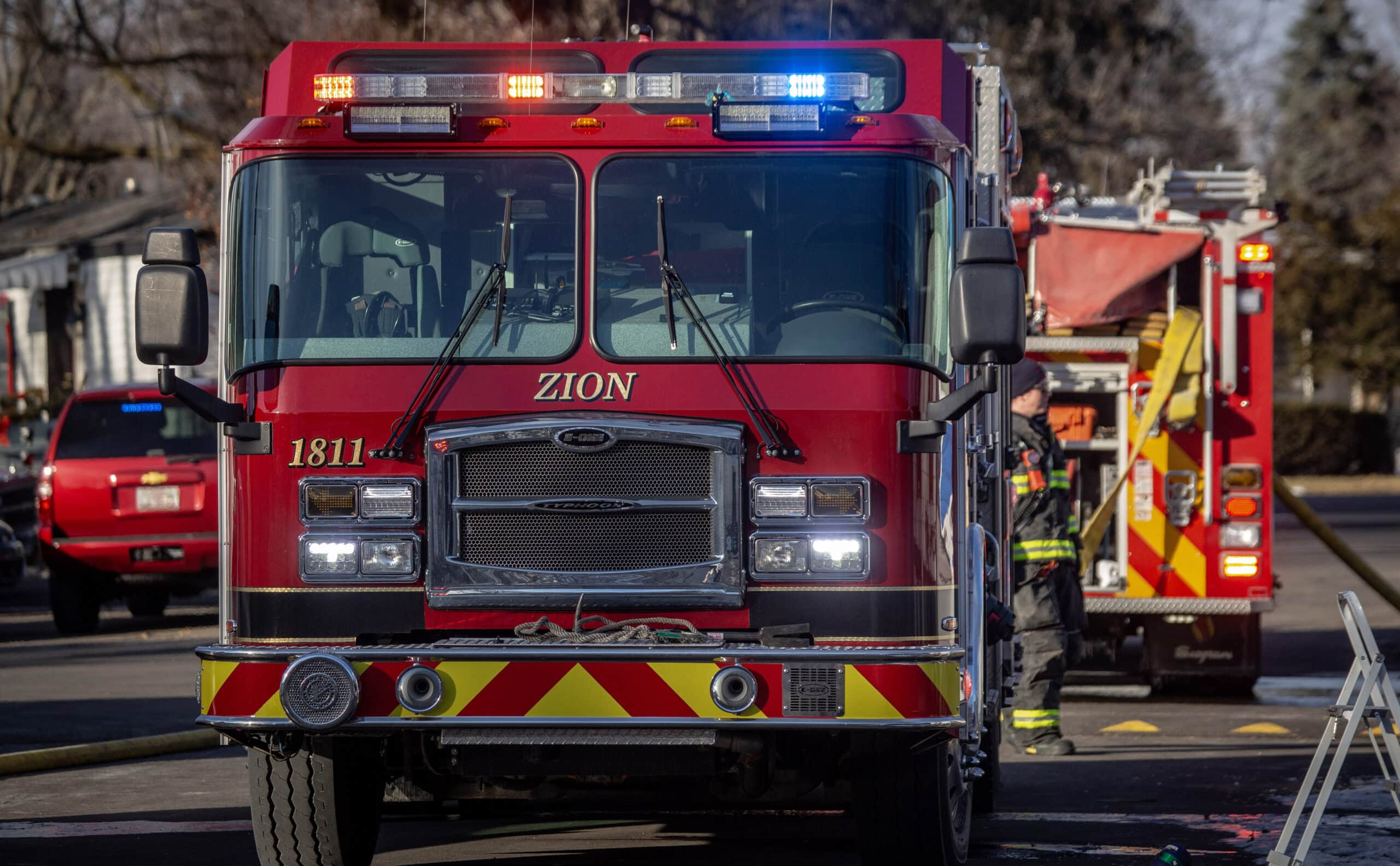 Child spots house on fire, prompting evacuation and fire department ...