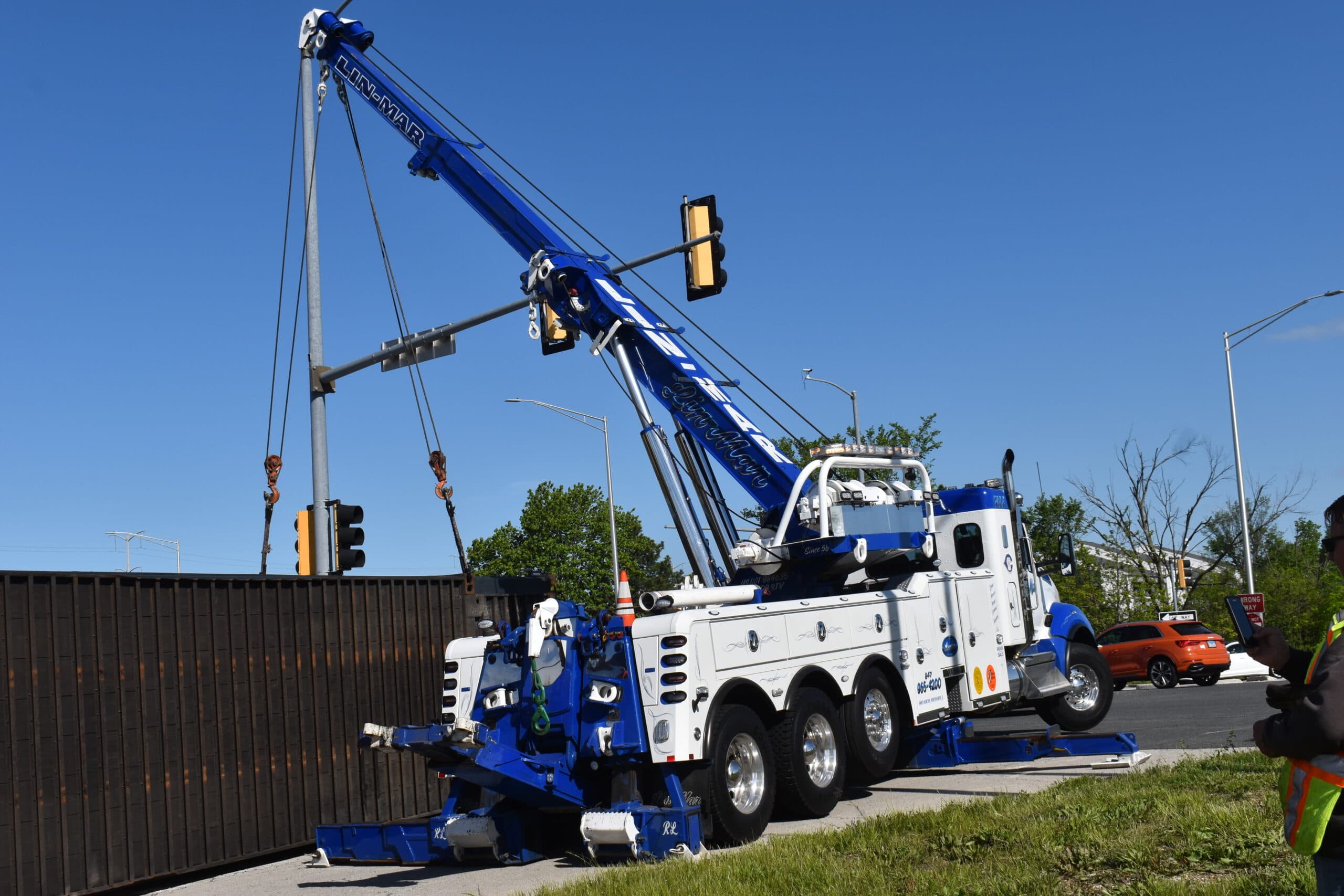 No injuries after truck loses shipping container on Route 41 ramp near ...