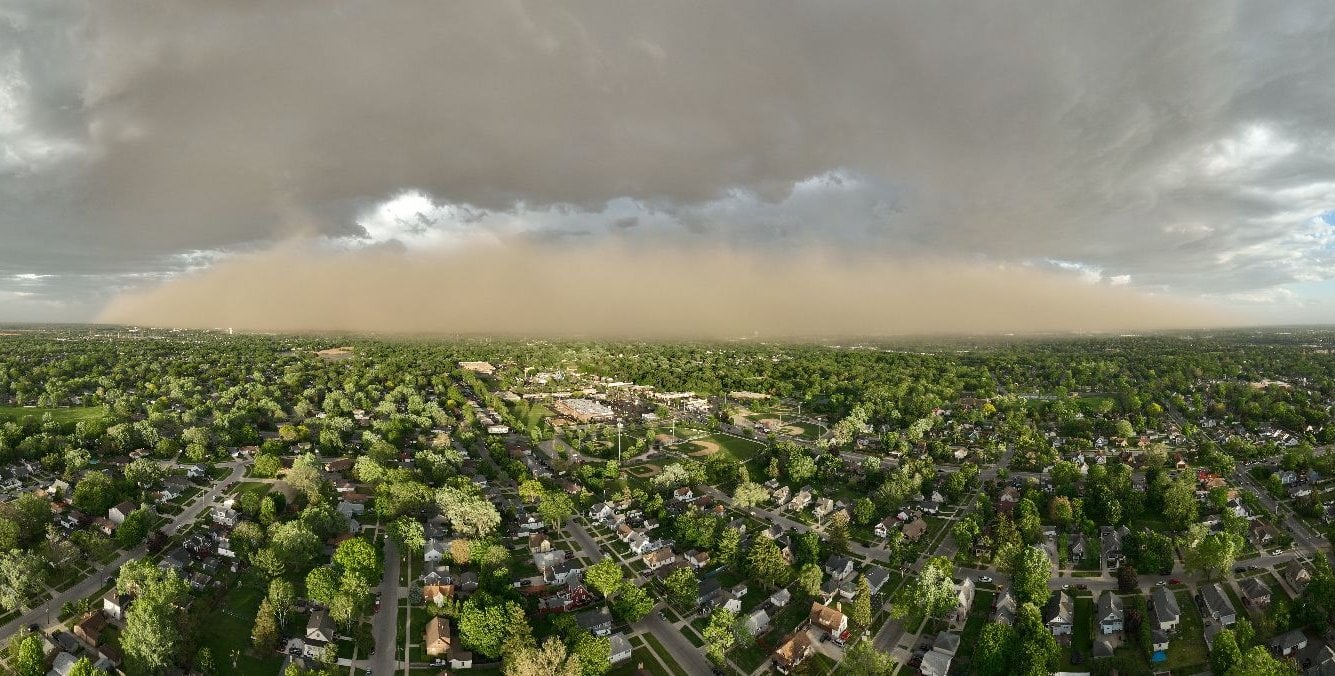 Chicagoland area sees first-ever dust storm warning amid extremely high ...