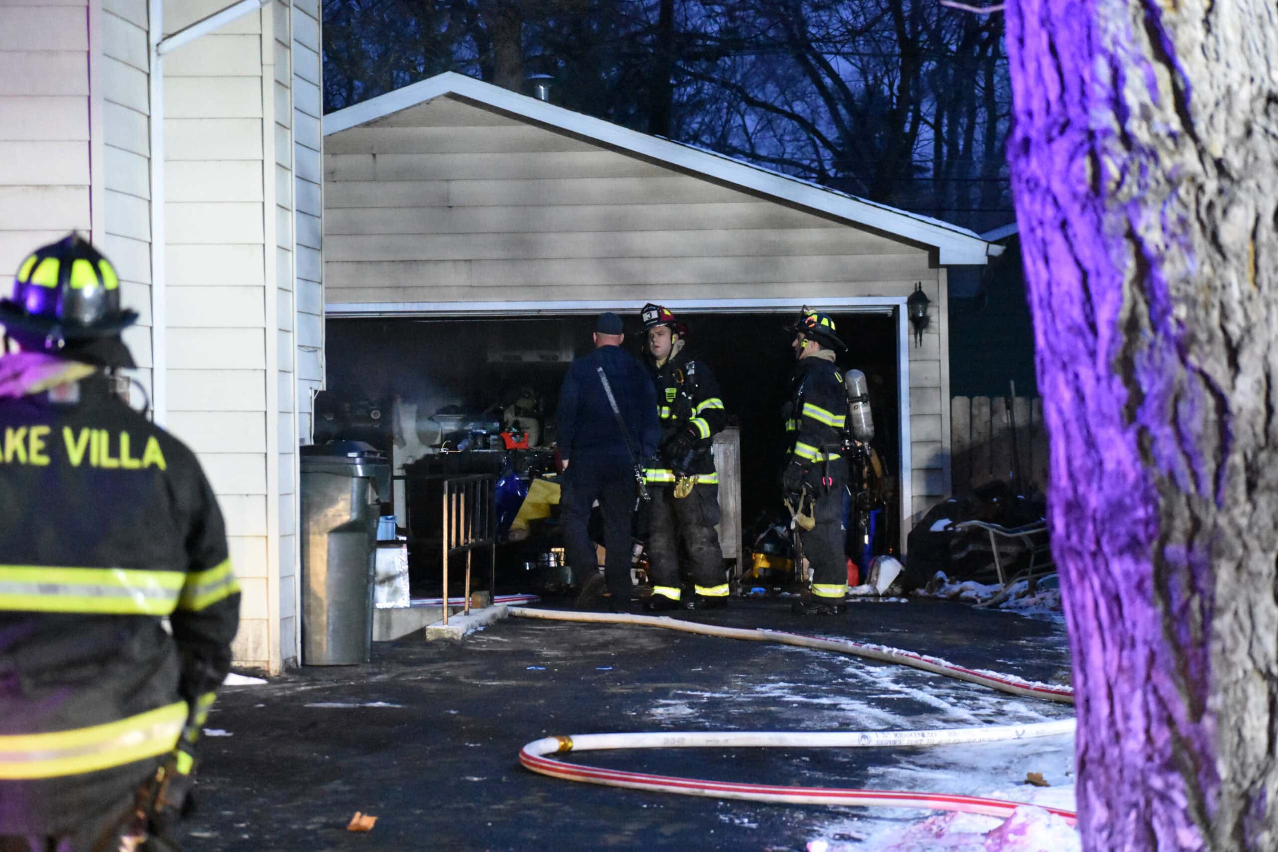 Firefighters quickly extinguish garage fire that sparked behind ...