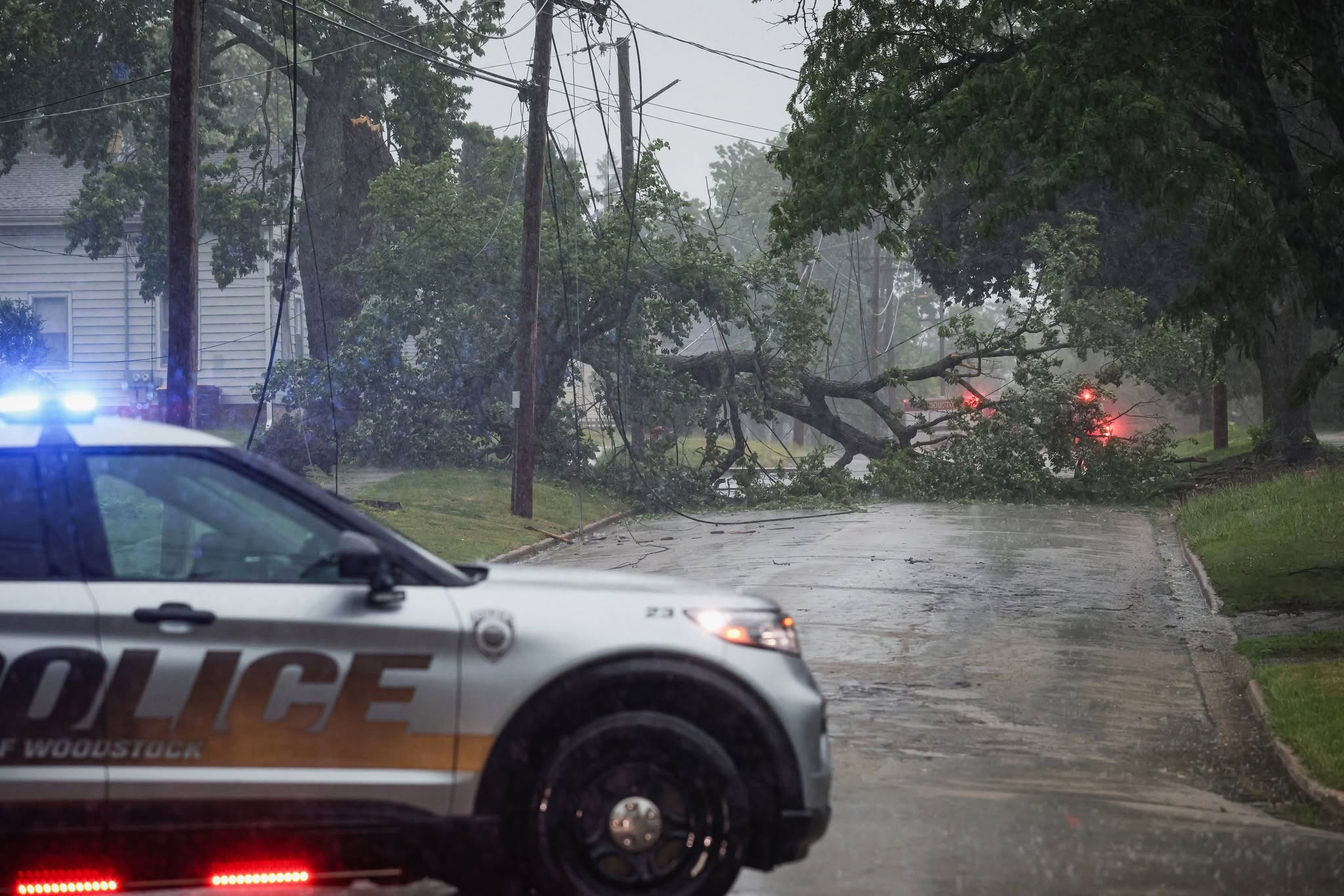 'Strong threat' of tornadoes Thursday after Wednesday weather knocks ...